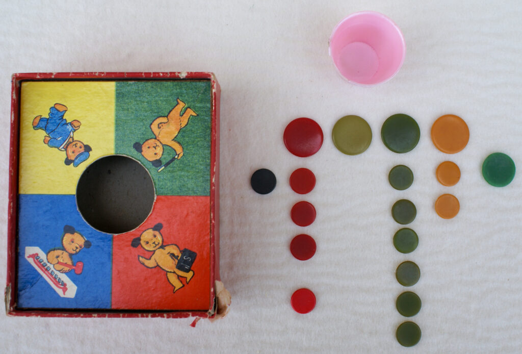 31 Tiddlywinks • with Other Cartoon Characters – North American ...